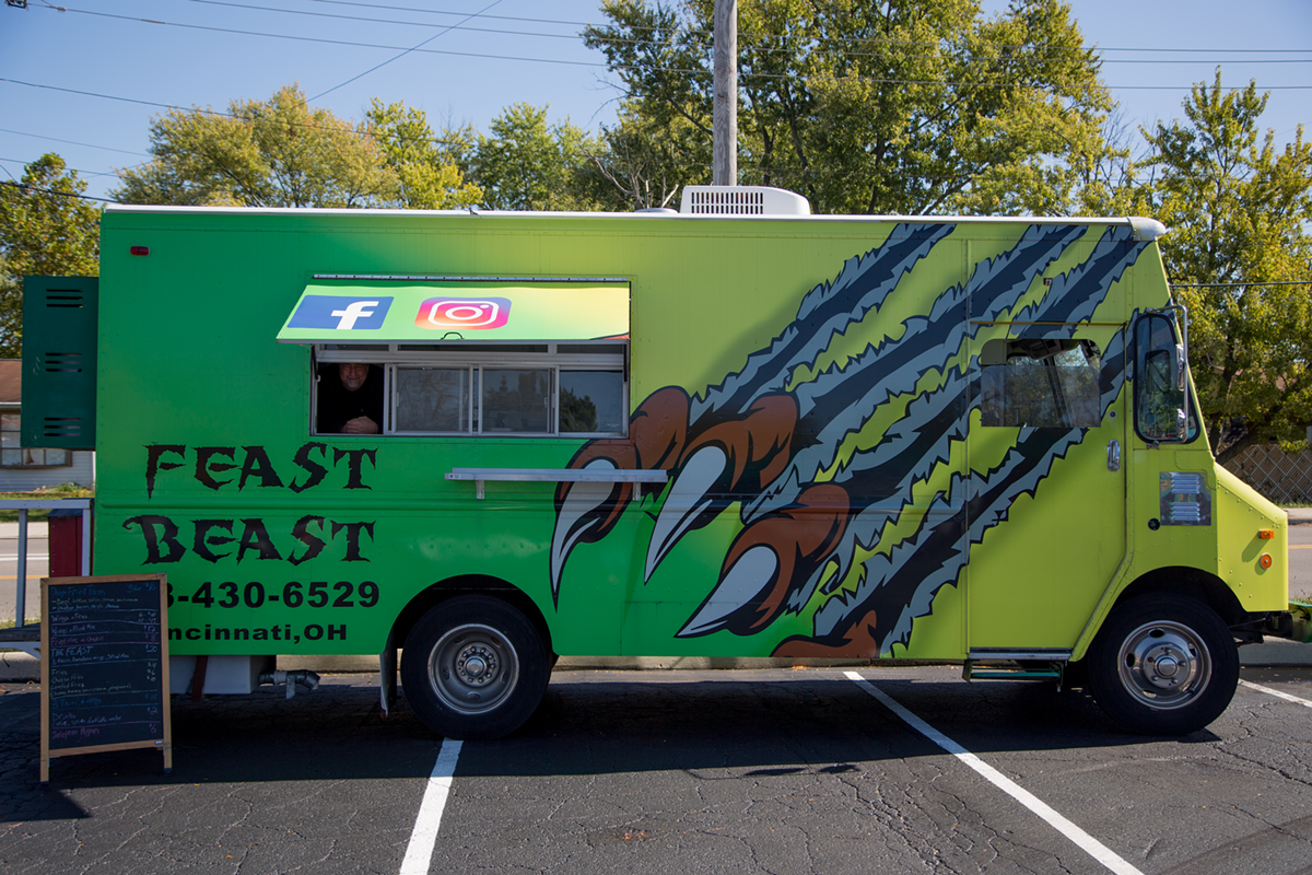 Cincy Food Truck 'Feast Beast' Offers Deep-Fried Tacos and Smoked ...