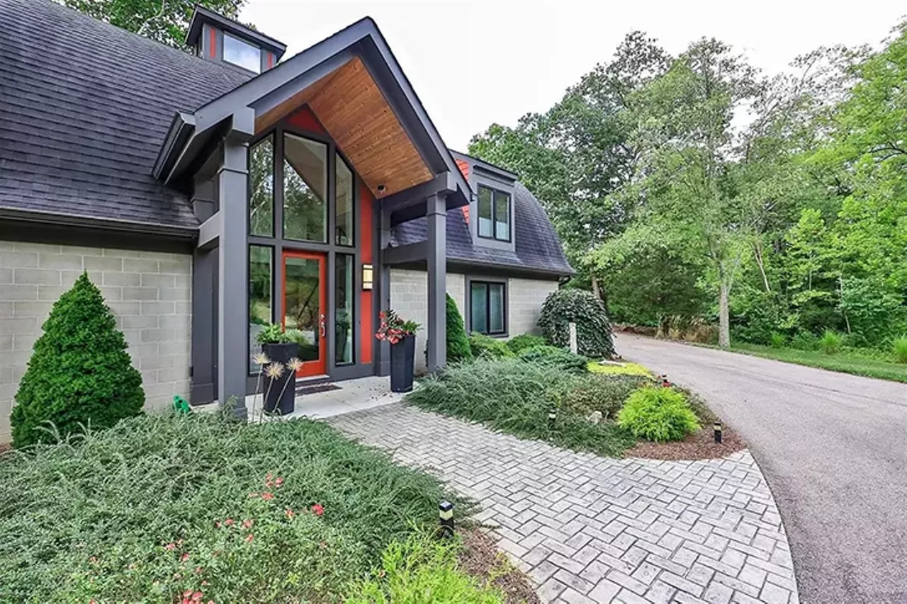 This Anderson Township Barn-Turned-House Is Where Modern Meets Mother ...