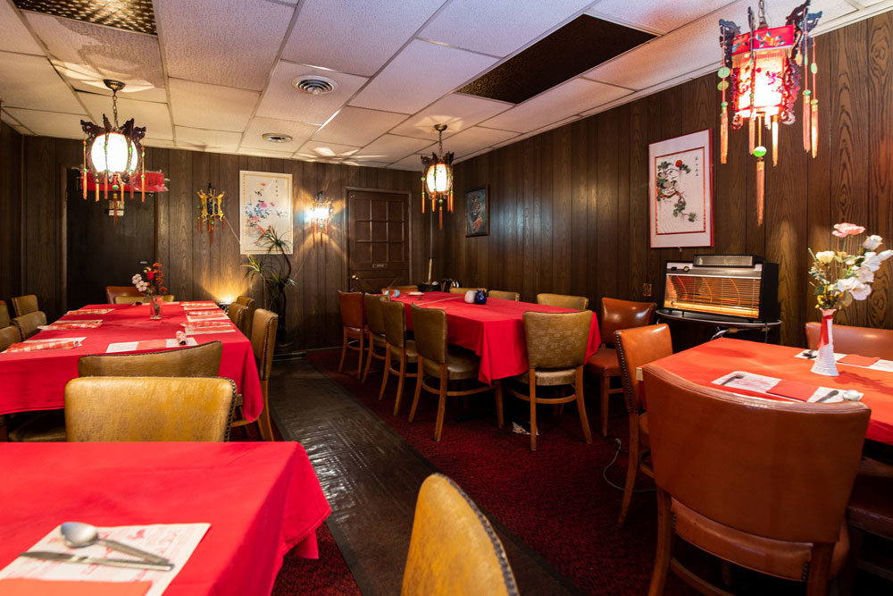 Downtown’s Yum Yum Chinese Restaurant Offers a Taste of Nostalgia and ...