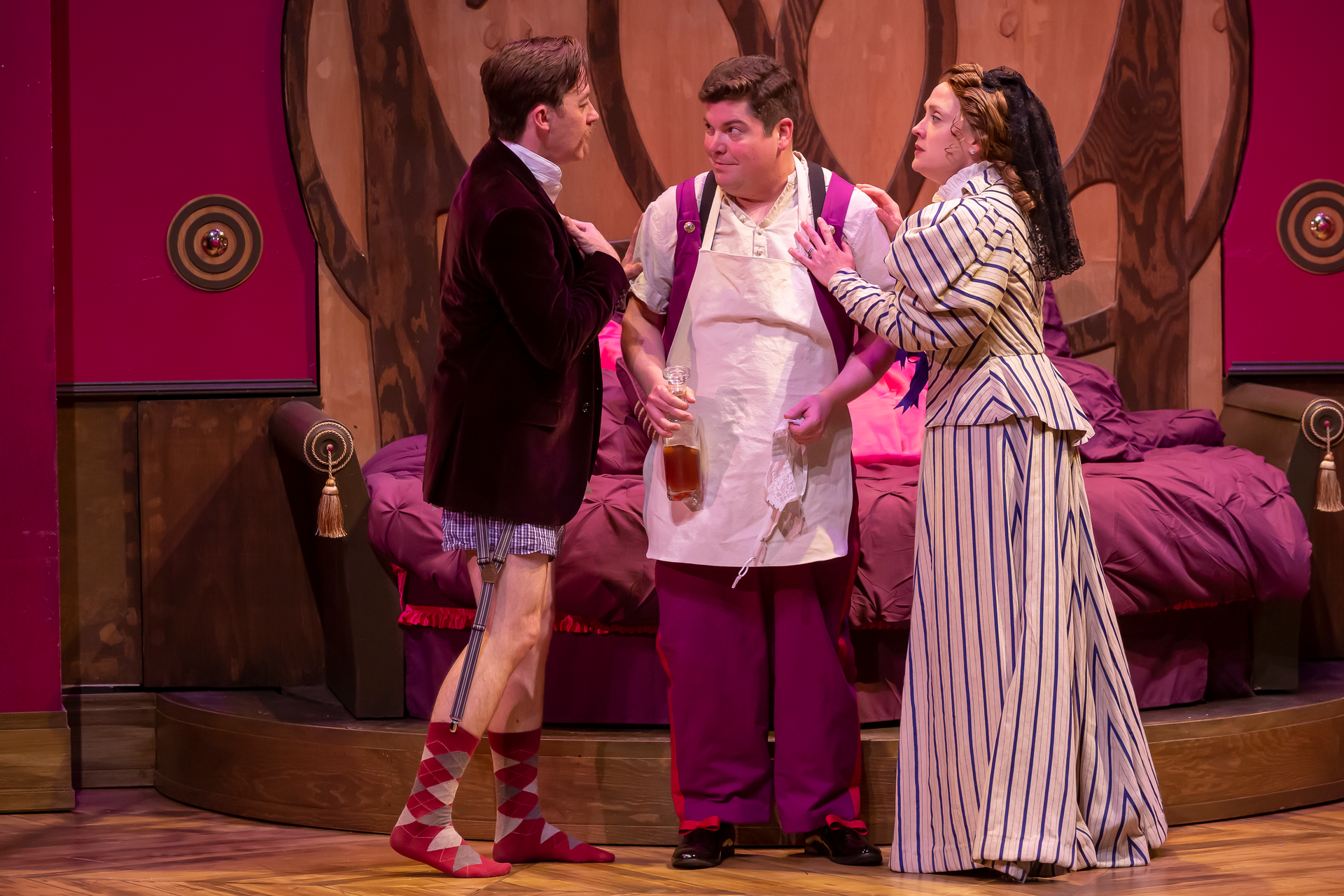 Scratching a Comic Itch: A Flea in Her Ear at Cincinnati Shakespeare ...