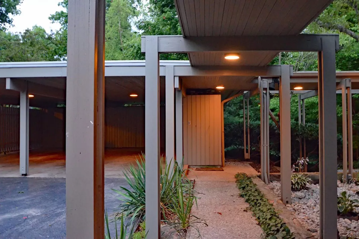 Inside a Midcentury Modern Time Capsule Home For Sale in Anderson Township