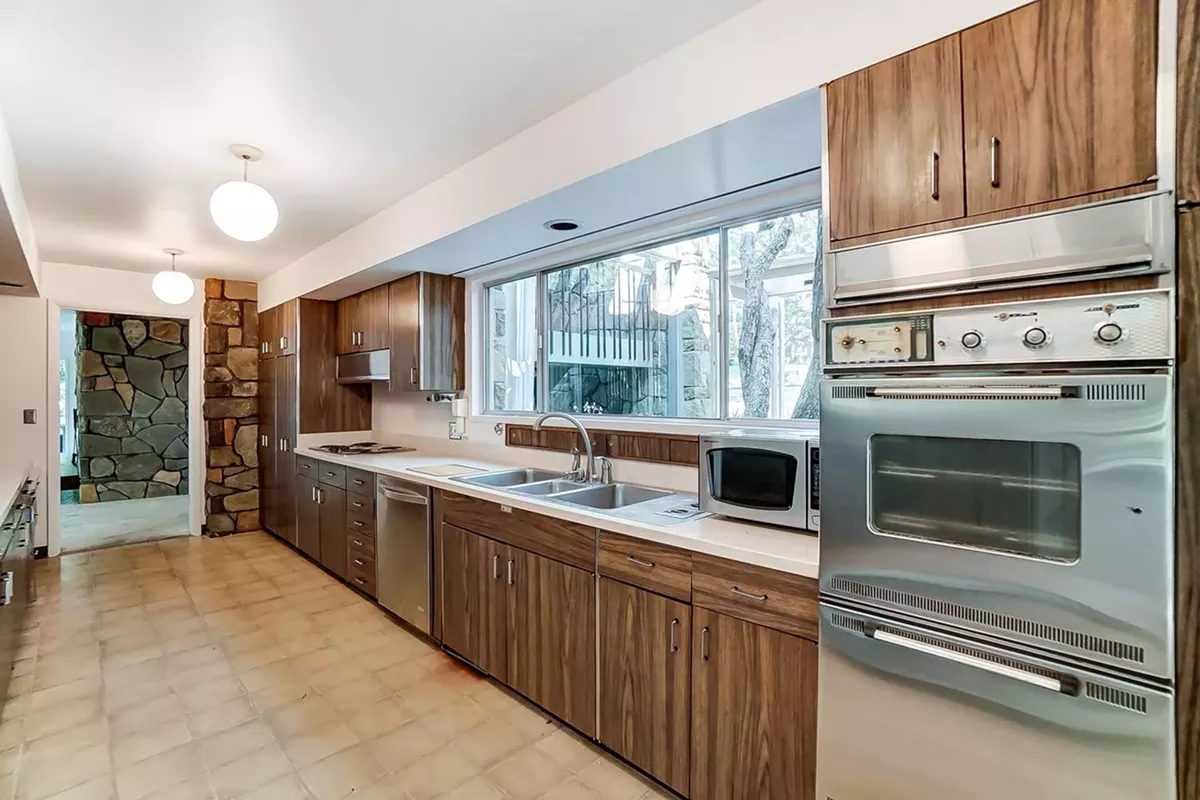 Inside a Midcentury Modern Time Capsule Home For Sale in Anderson Township