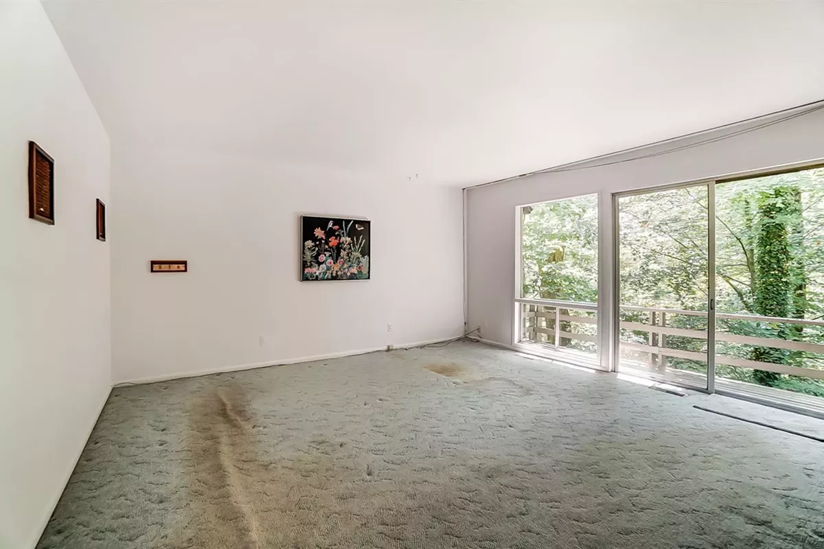 Inside a Midcentury Modern Time Capsule Home For Sale in Anderson Township