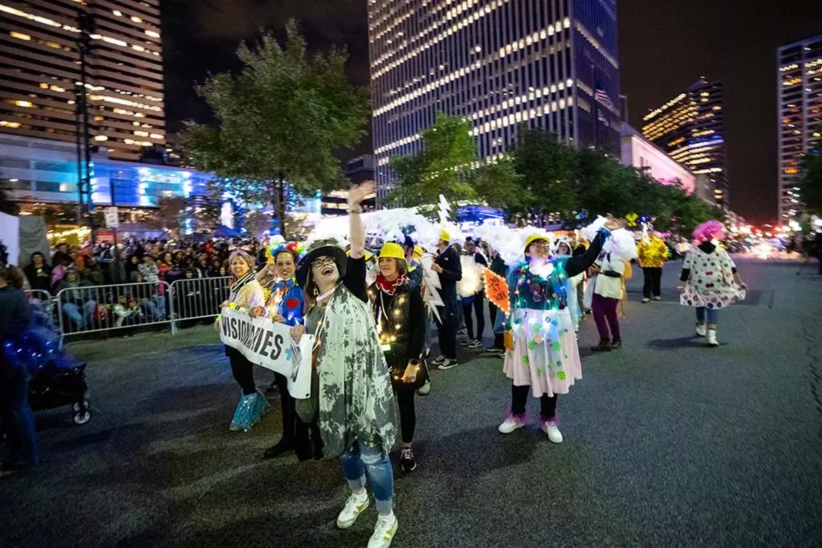 Photos: Everything We Saw During Cincinnati's BLINK 2022 Parade